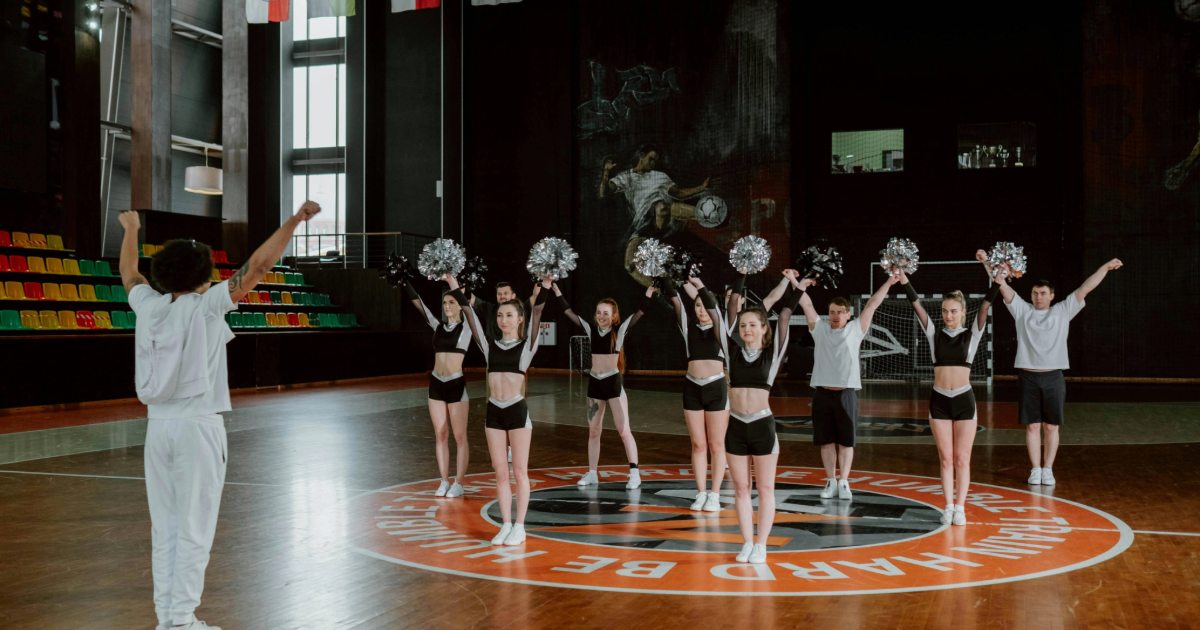 モダンダンス (Modern Dance) ・ダンス種類・ダンス ジャンル・ダンススタイル・ トップダンス（TOP Dance）